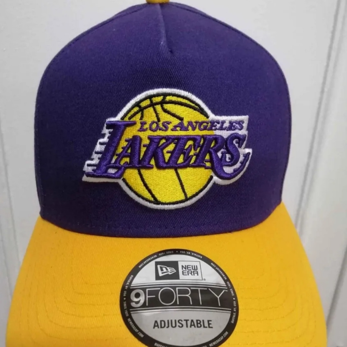 LA Lakers Cap from New Era - Vegan Product Reviews & Ratings | abillion