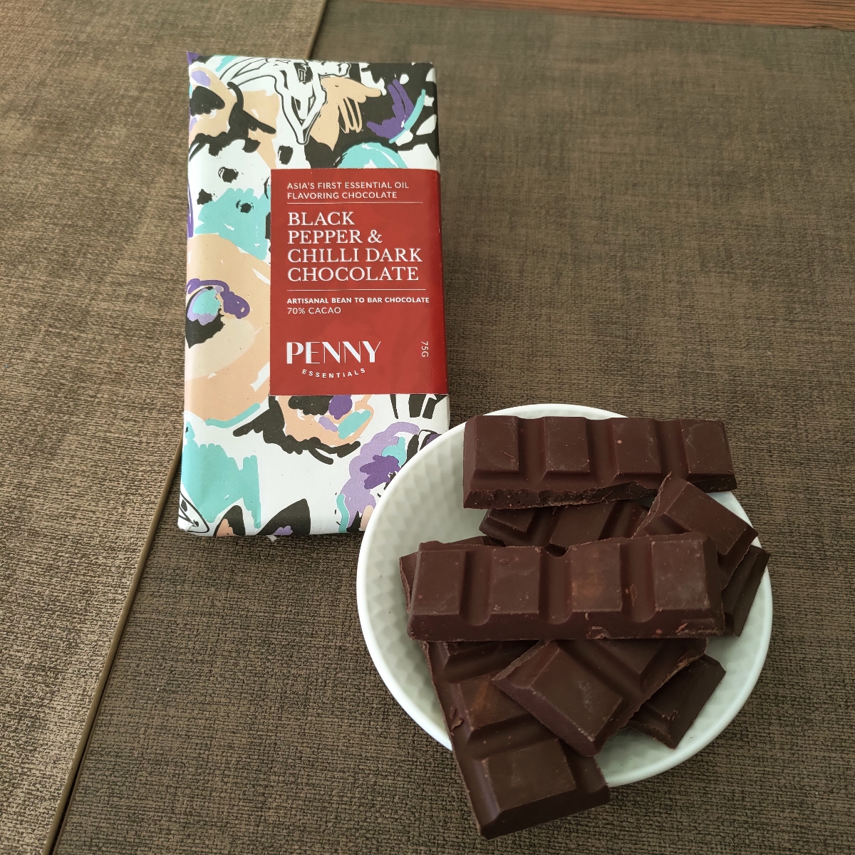 Penny Essentials Black Pepper & Chilli Dark Chocolate Reviews | abillion
