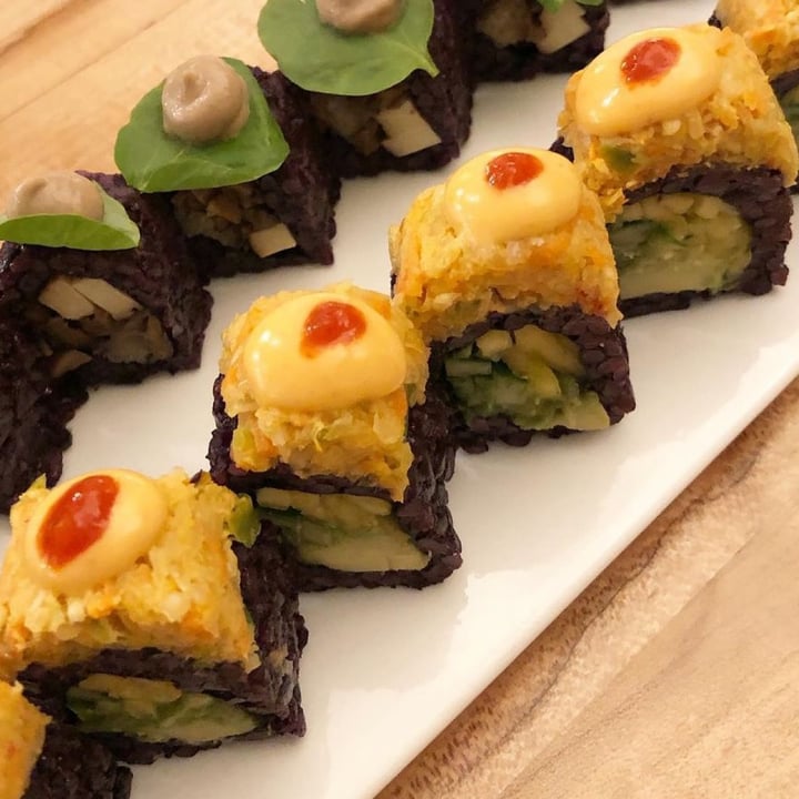 Beyond Sushi (W 37th Street) Manhattan, New York, United States Spicy ...