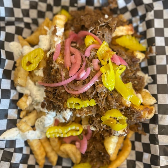 Liz's Loaded Gyro Fries at Seitan's Realm - Review by @gregcombs | abillion