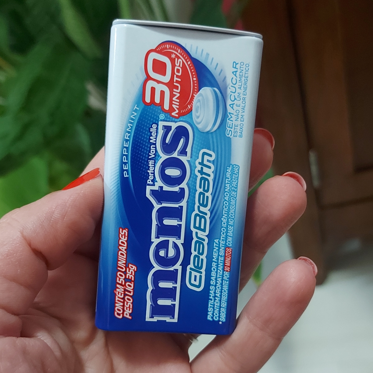 Perfetti van melle - Mentos Clear Breath Peppermint Review | abillion