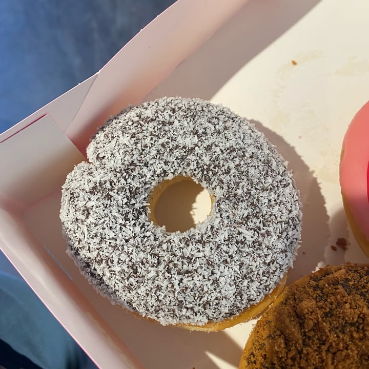 Dunkin' Amsterdam-Centrum, Amsterdam, Netherlands vegan chocolate coco ...