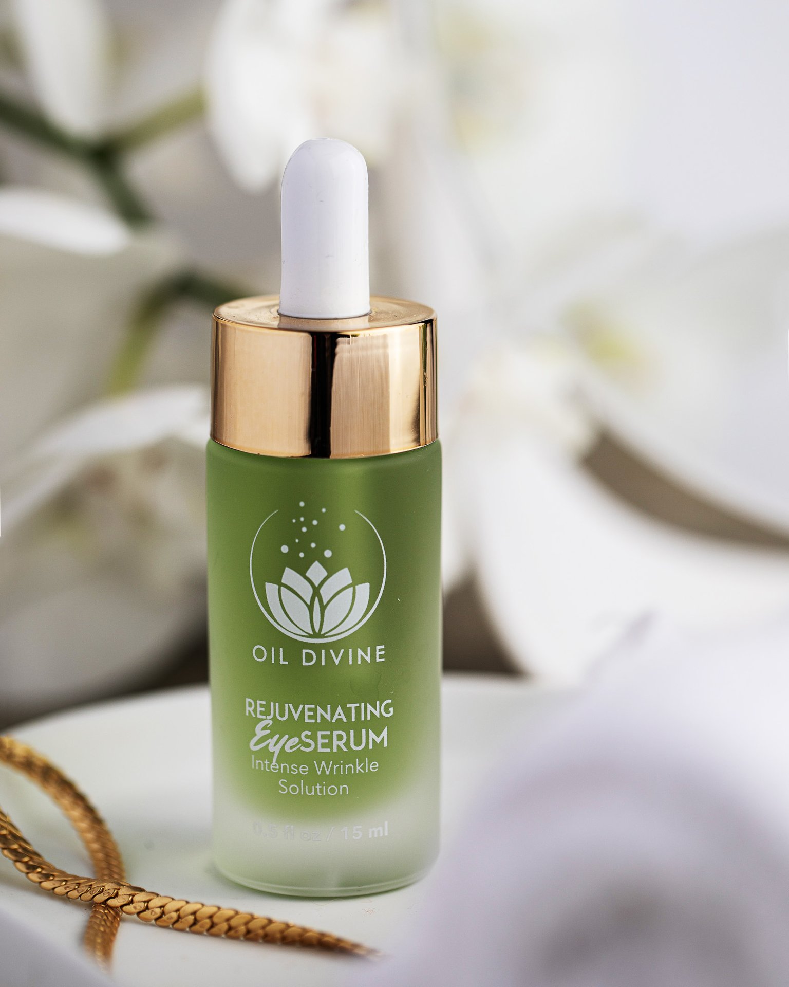 Rejuvenating Eye Serum from Oil Divine - Vegan Product Reviews ...