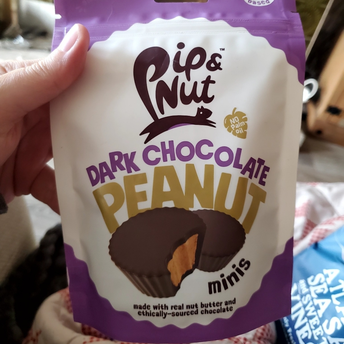 Pip & Nut Dark chocolate peanut minis Reviews | abillion