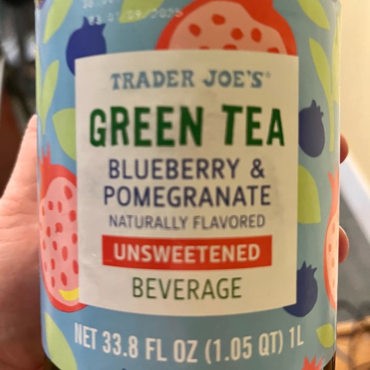 Trader Joe's blueberry & pomegranate green Tea Unsweetened Review | abillion