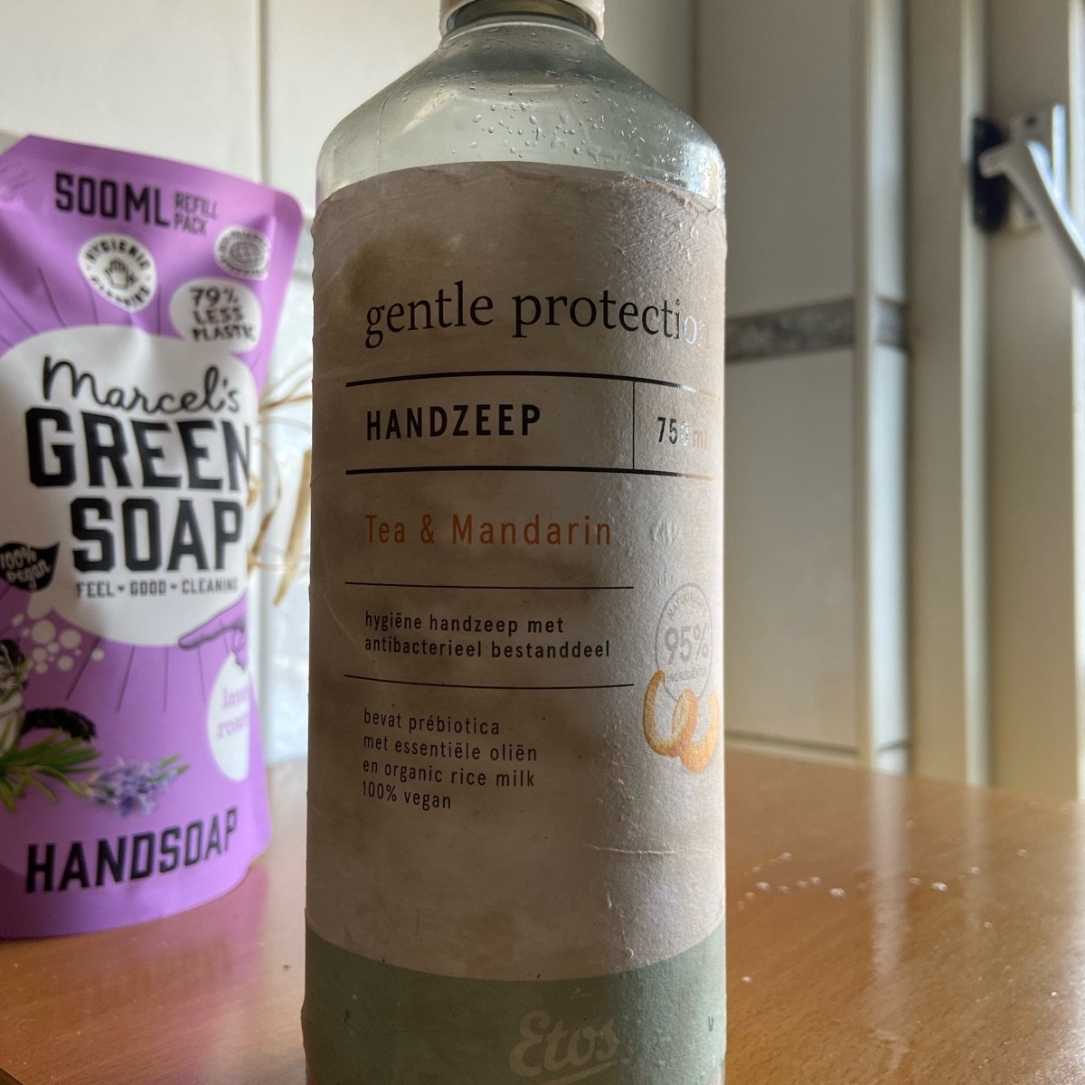 Gentle protection handzeep from Etos - Vegan Product Reviews & Ratings ...