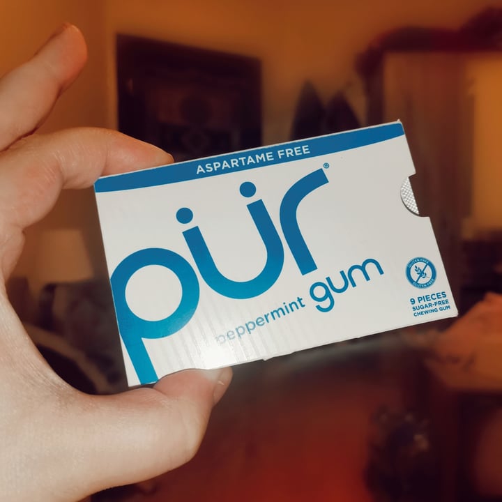 PÜR Gum Peppermint Gum Review | abillion
