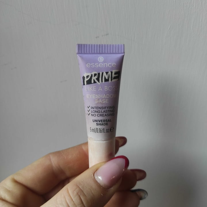 Essence Prime like a boss eyeshadow base Review | abillion