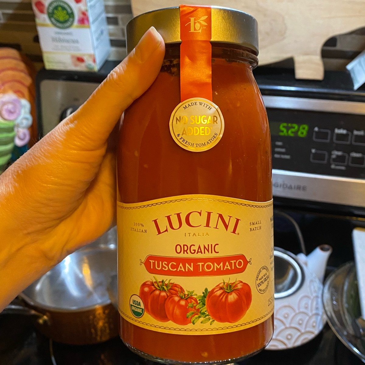Lucini - organic Tuscan tomato pasta sauce Review | abillion