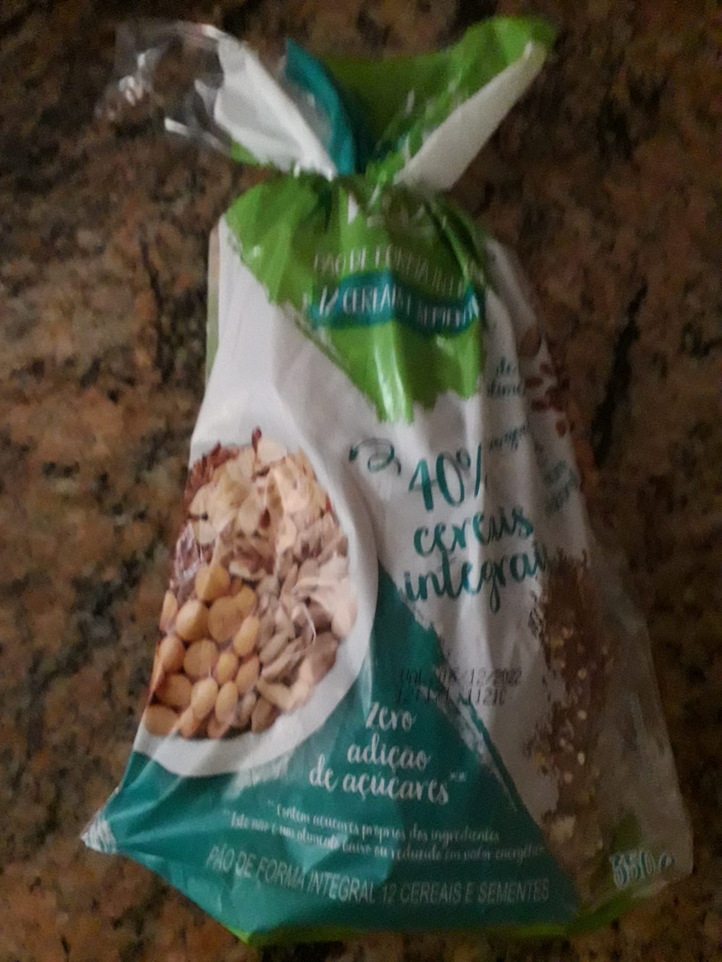 Pão com Cereais Integrais - 12 Grãos from Dia% - Vegan Product Reviews ...