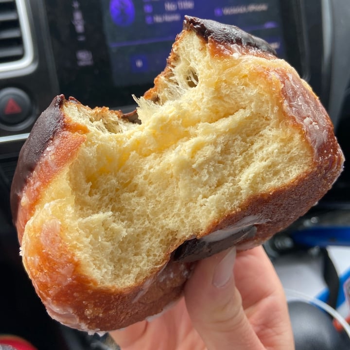 Beacon Doughnuts Lincoln Park, Chicago, United States Chocolate Glazed ...