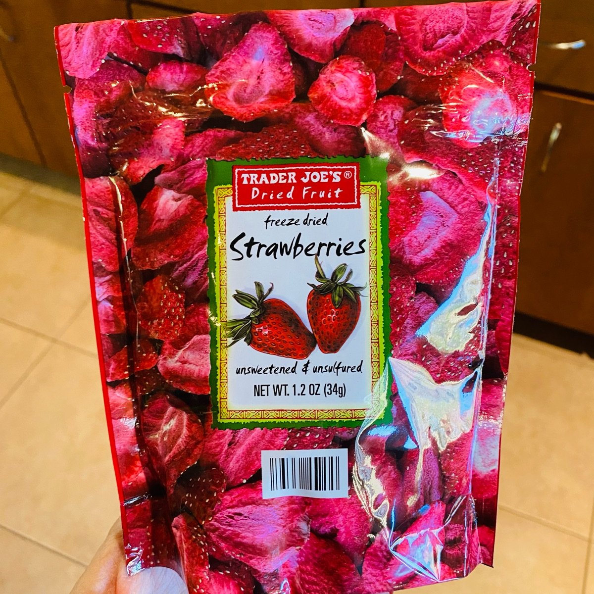 Trader Joe's Freeze Dried Strawberries Reviews | abillion