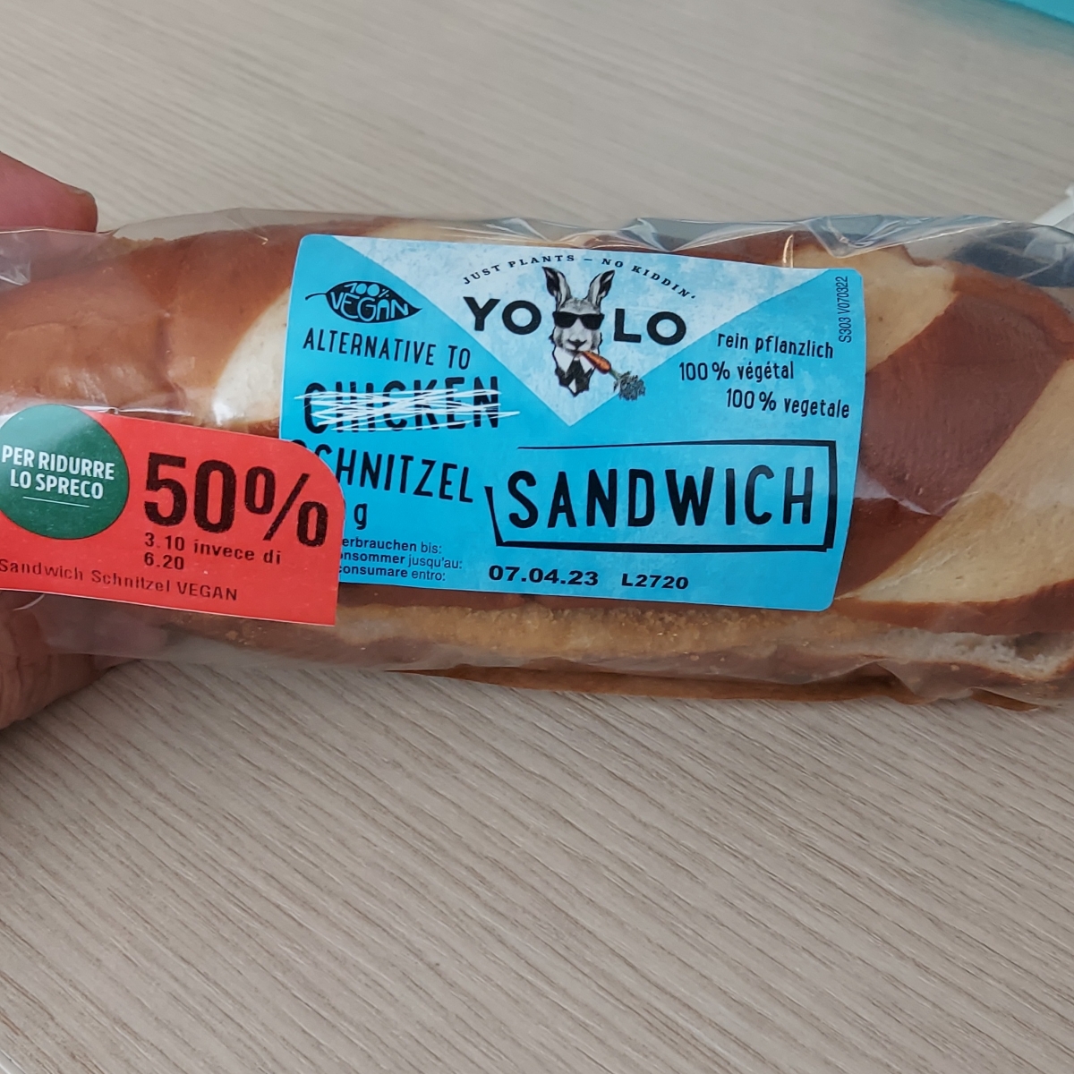 Yolo chicken sandwich Reviews | abillion