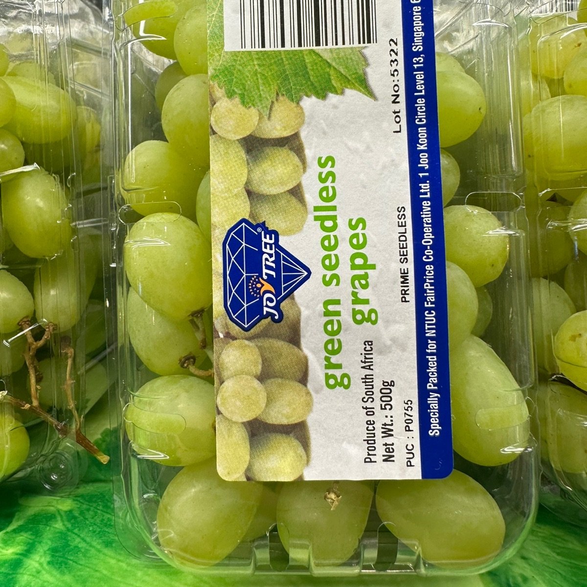 Green Seedless Grapes from Joy Tree - Vegan Product Reviews & Ratings ...