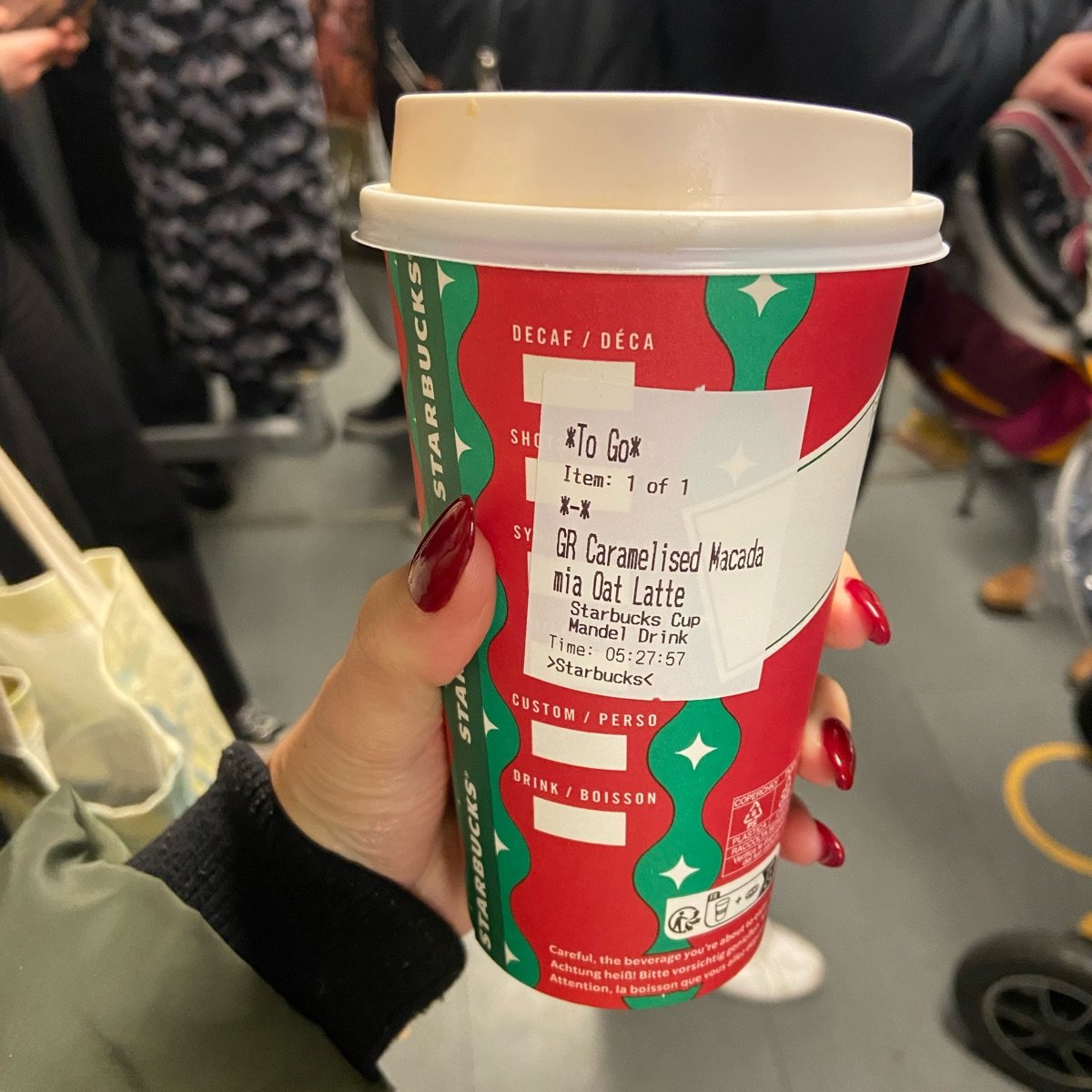 Caramelised Macadamia Oat Latte at Starbucks, Berlin - Vegan Dish ...