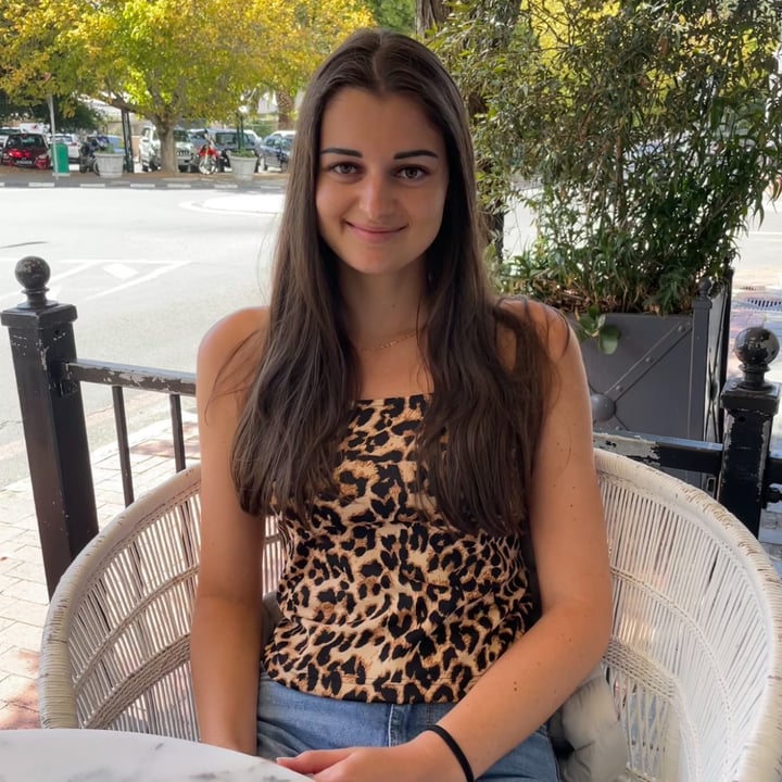 Carli Costa (@carlicosta) | abillion