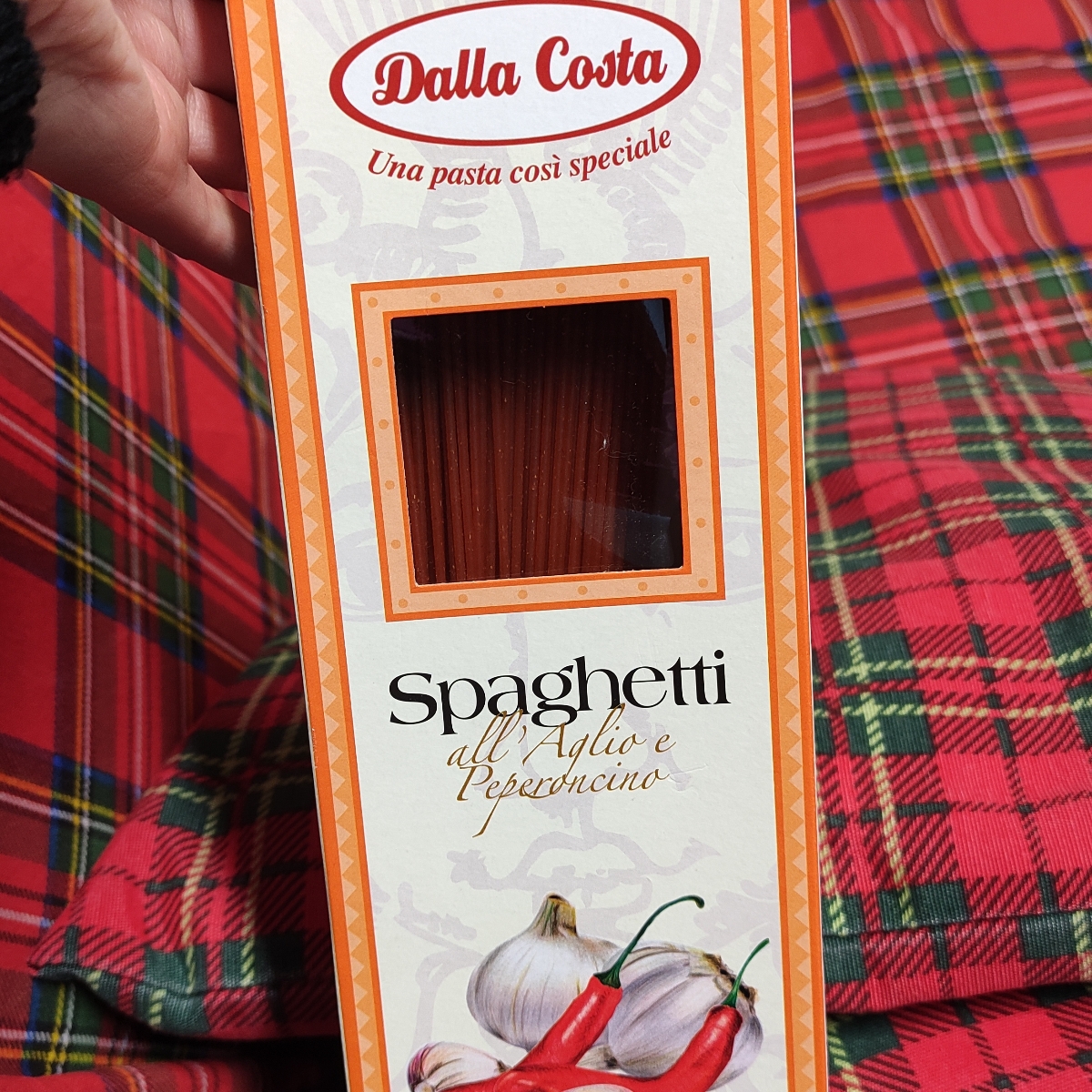 Spaghetti all'Aglio e Peperoncino from Dalla costa - Vegan Product ...