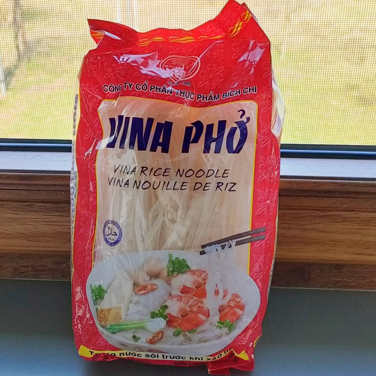 Vina Pho Rice Noodles from Bich-chi - Vegan Product Reviews & Ratings ...