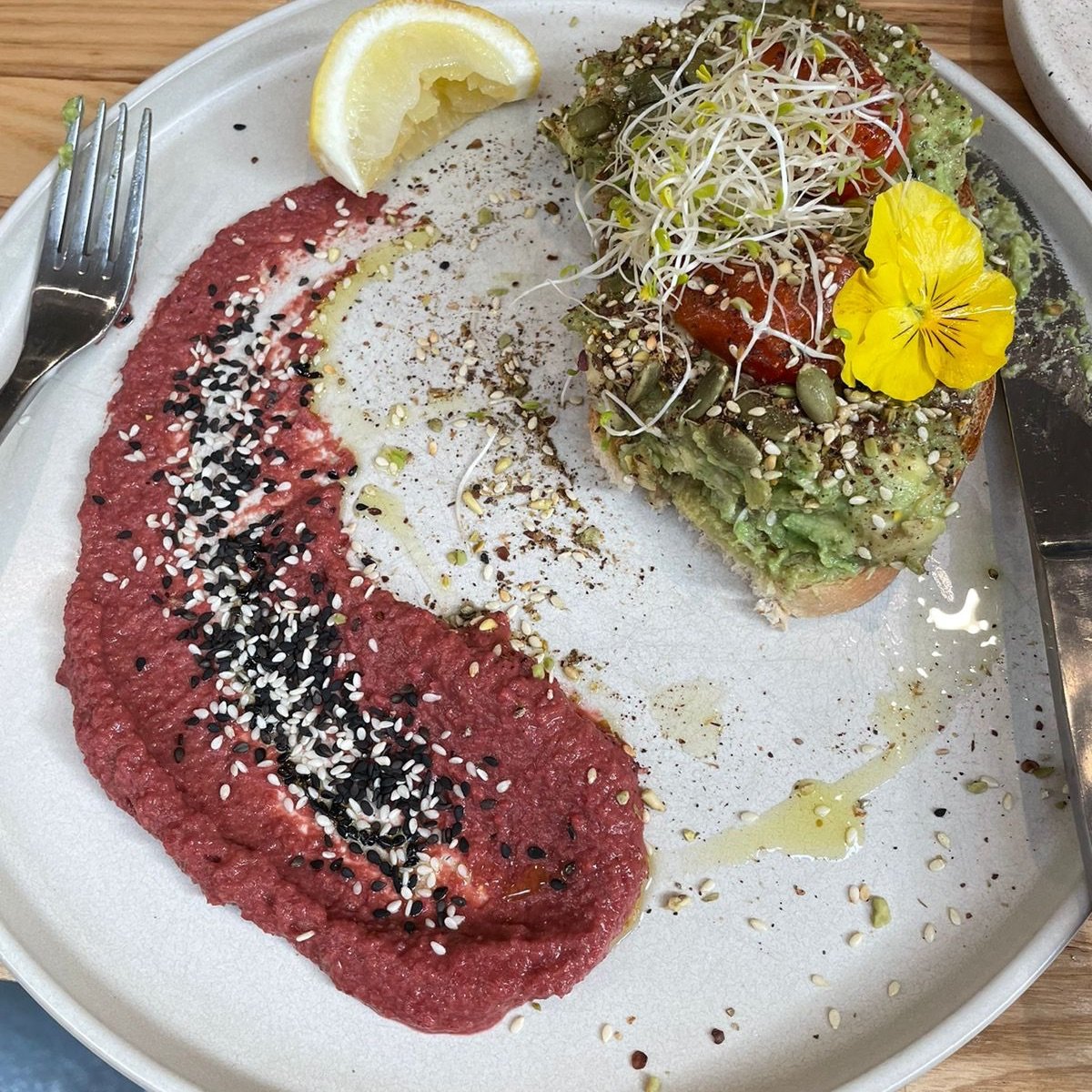Smashed Avo at Bodgo's, Melbourne - Vegan Dish Reviews & Ratings | abillion