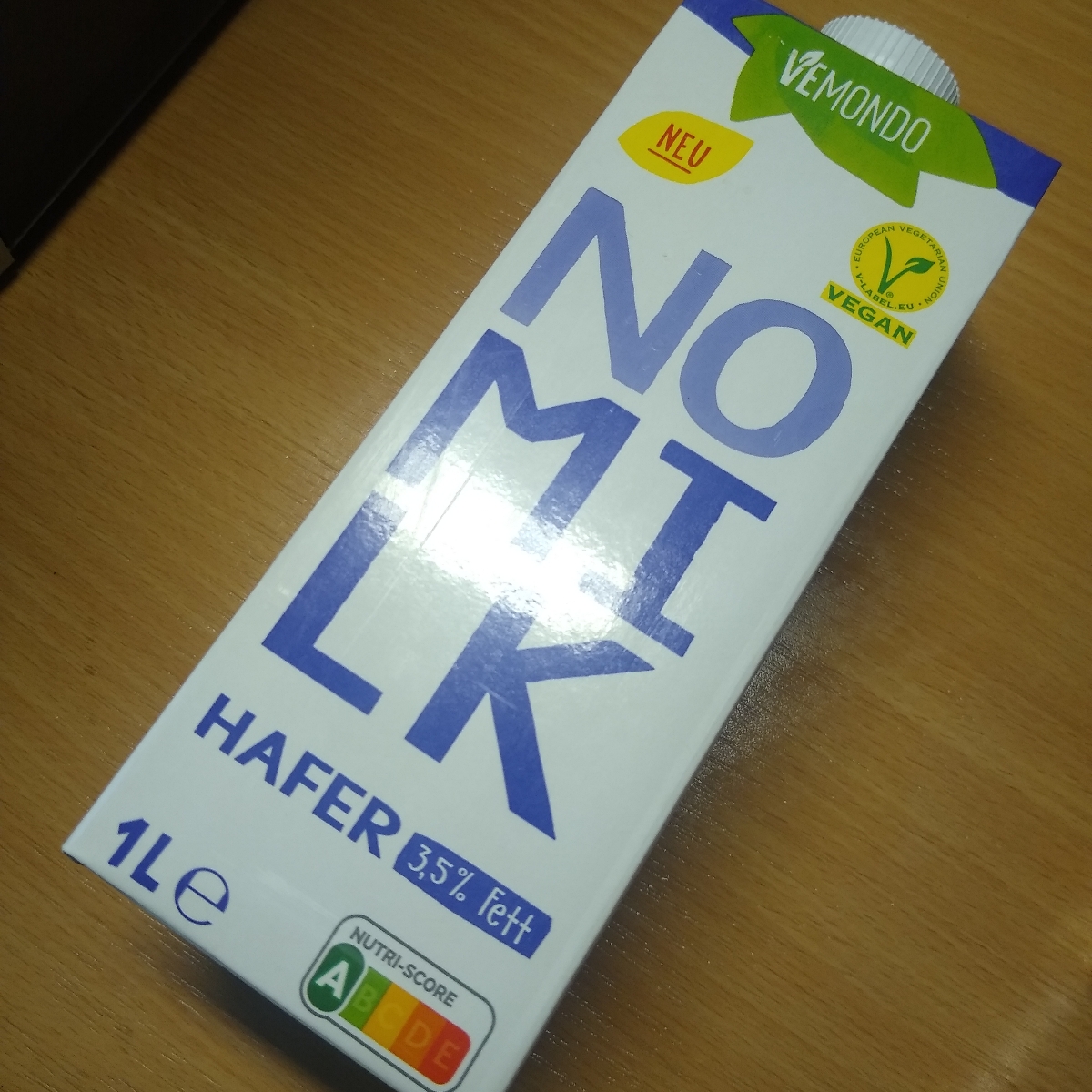 no milk (oat) 3,5% from Vemondo - Vegan Product Reviews & Ratings | abillion