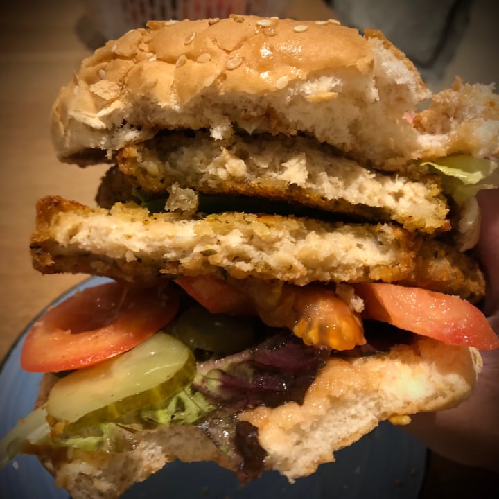 V2 Food Plant Based Schnitzel Review | abillion