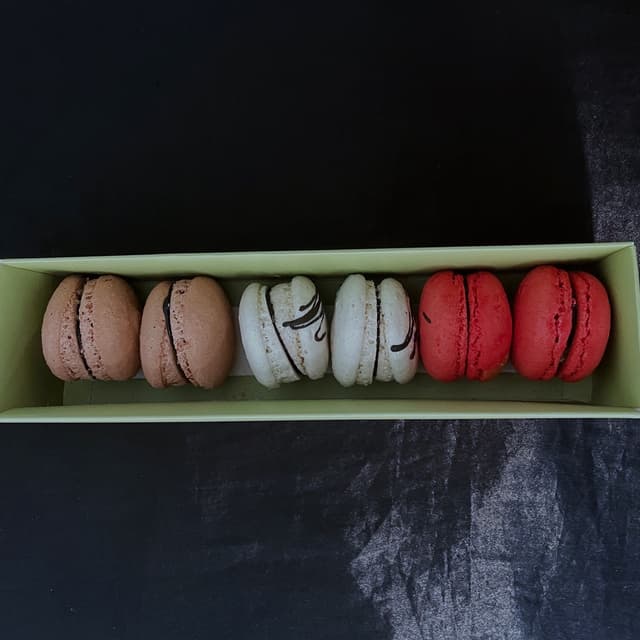 Assorted Macaroons at Crave By Leena - Review by @khushire | abillion