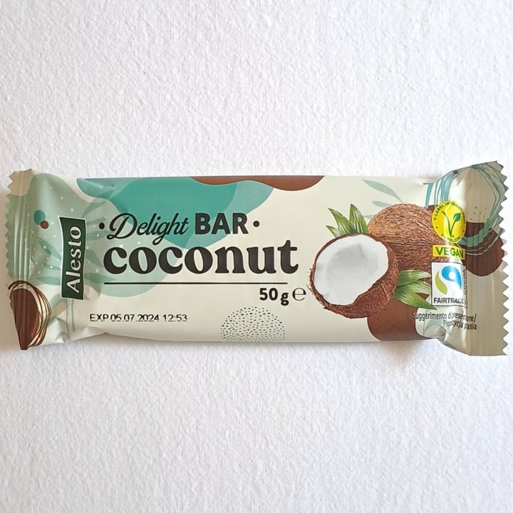 Alesto coconut delight bar Review | abillion