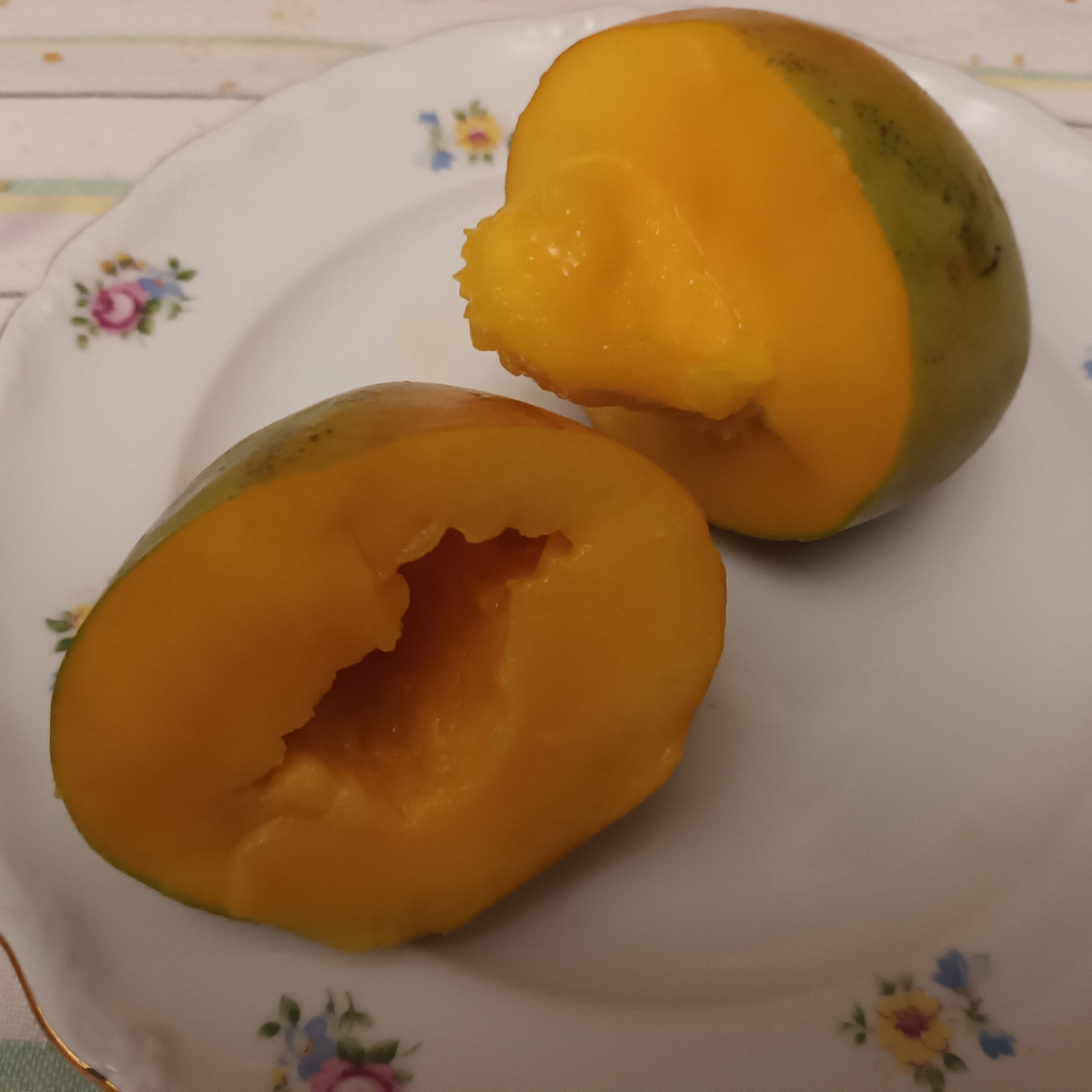 Mango Keitt from Biorfarm - Vegan Product Reviews & Ratings | abillion