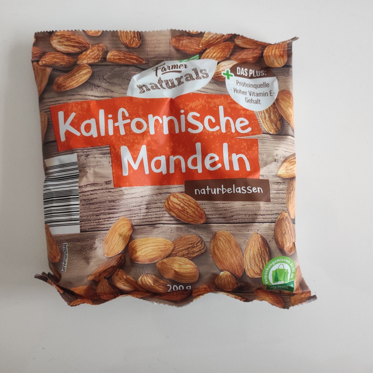 Kalifornische Mandeln from Farmer Naturals - Vegan Product Reviews ...