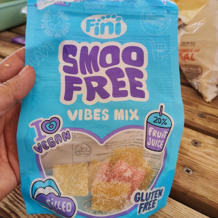 Fini Smoo Free Vibes Mix Review | abillion