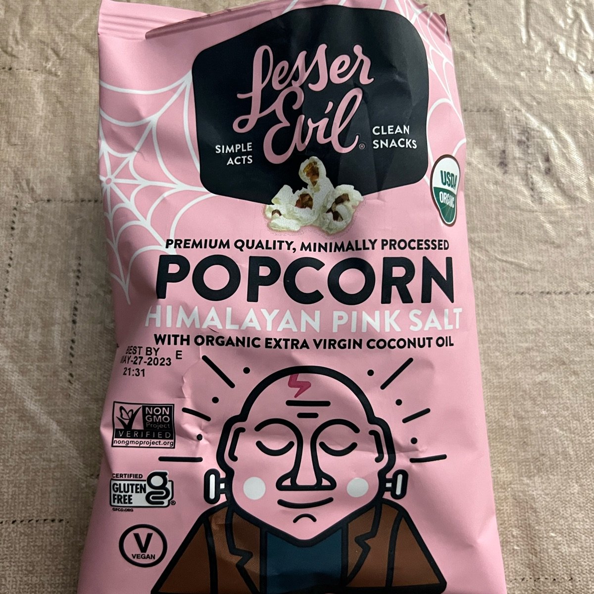 Himalayan pink salt popcorn at Lesser Evil Snacks - Review by @annettej ...