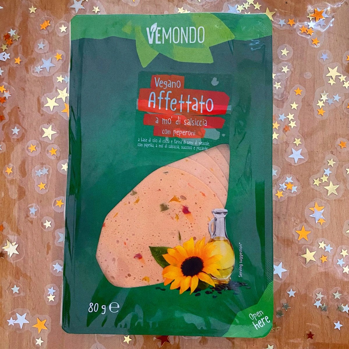 Vegan affettato a mo' di salsiccia con peperoni at Vemondo - Review by ...