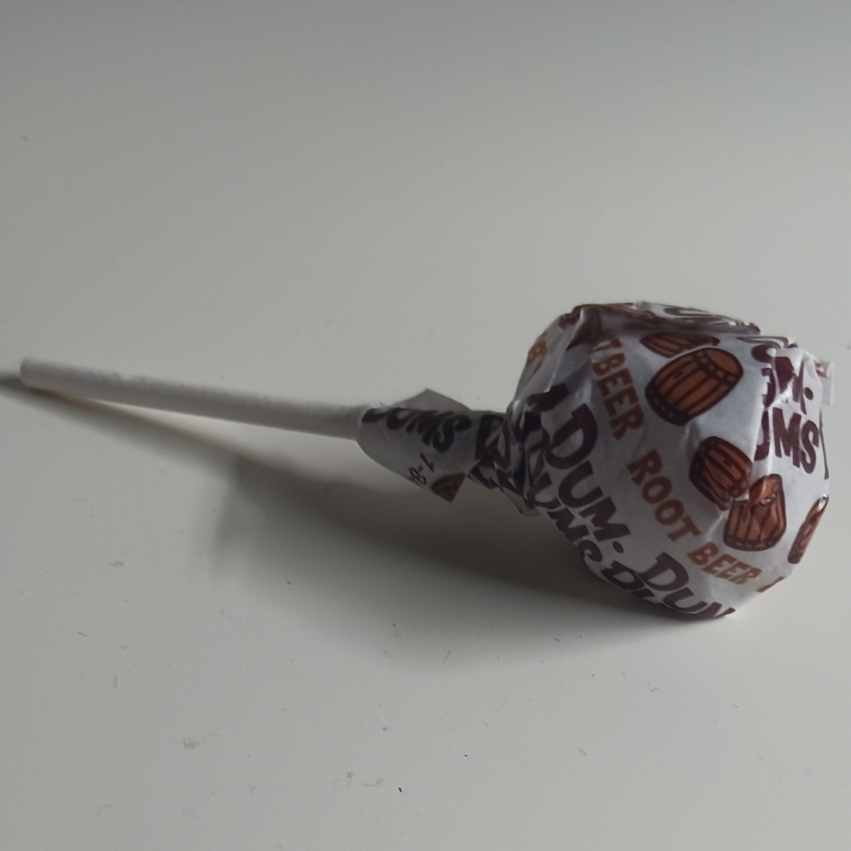 Root Beer from Dum-Dums - Vegan Product Reviews & Ratings | abillion
