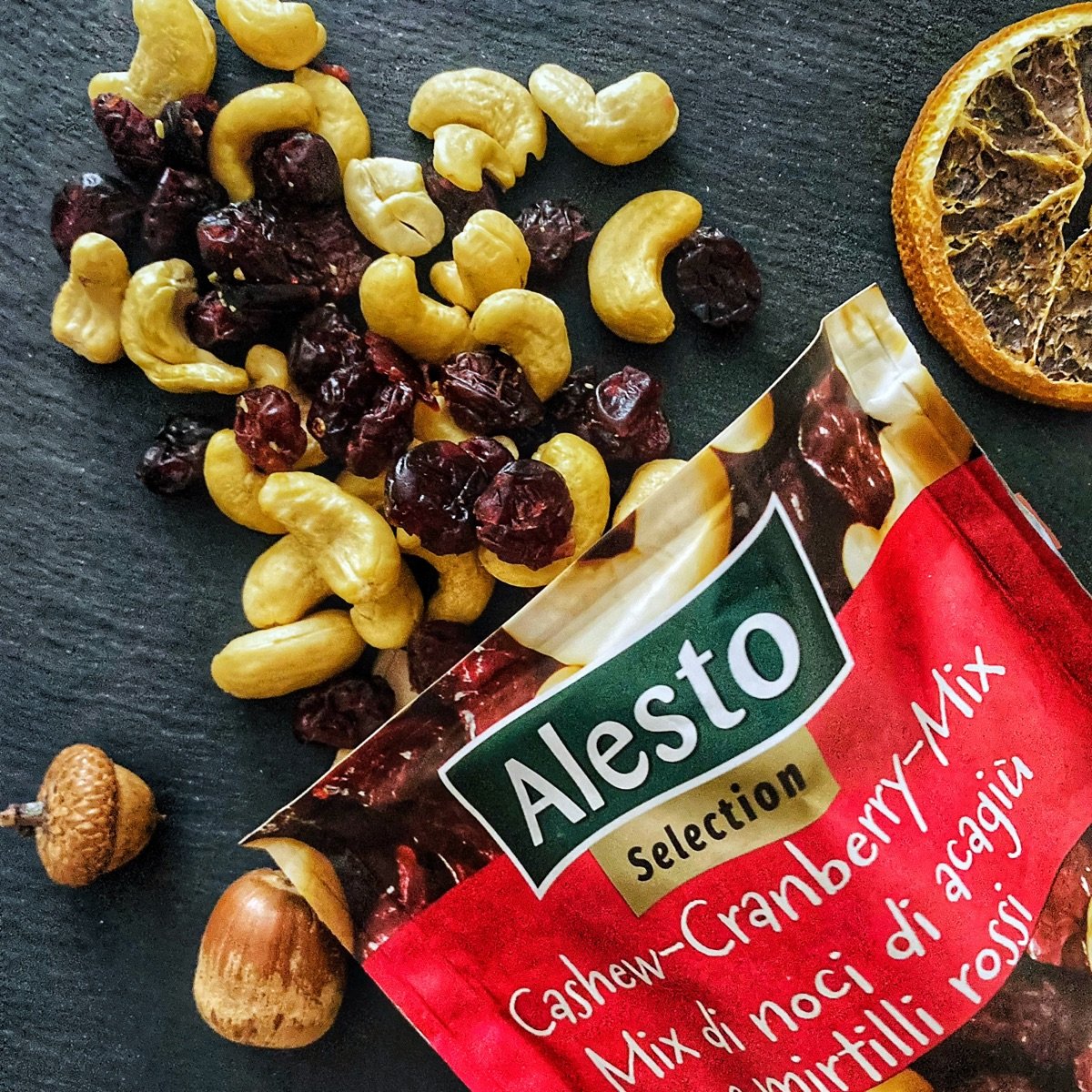 Cashew and Cranberry Mix from Alesto - Vegan Product Reviews & Ratings | abillion