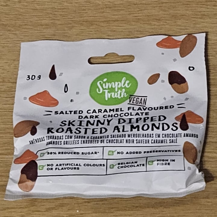 Simple Truth Salted Caramel Flavoured Dark Chocolate Skinny Dipped ...