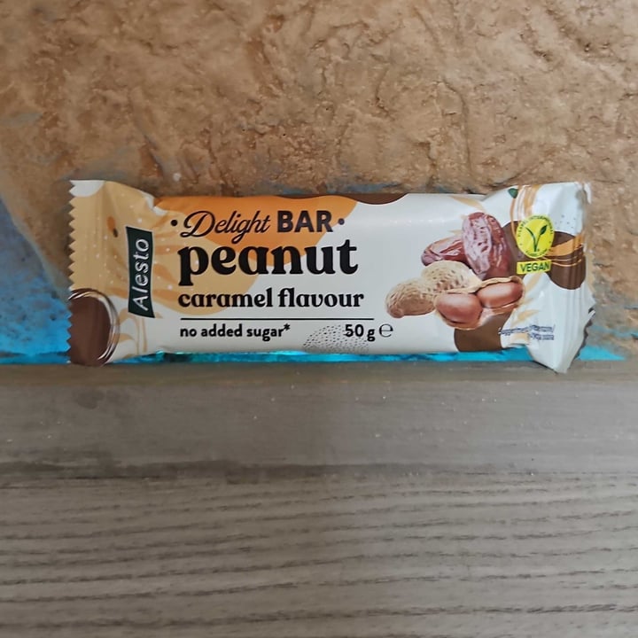 Alesto Alesto Raw Peanuts + Dates Review | abillion