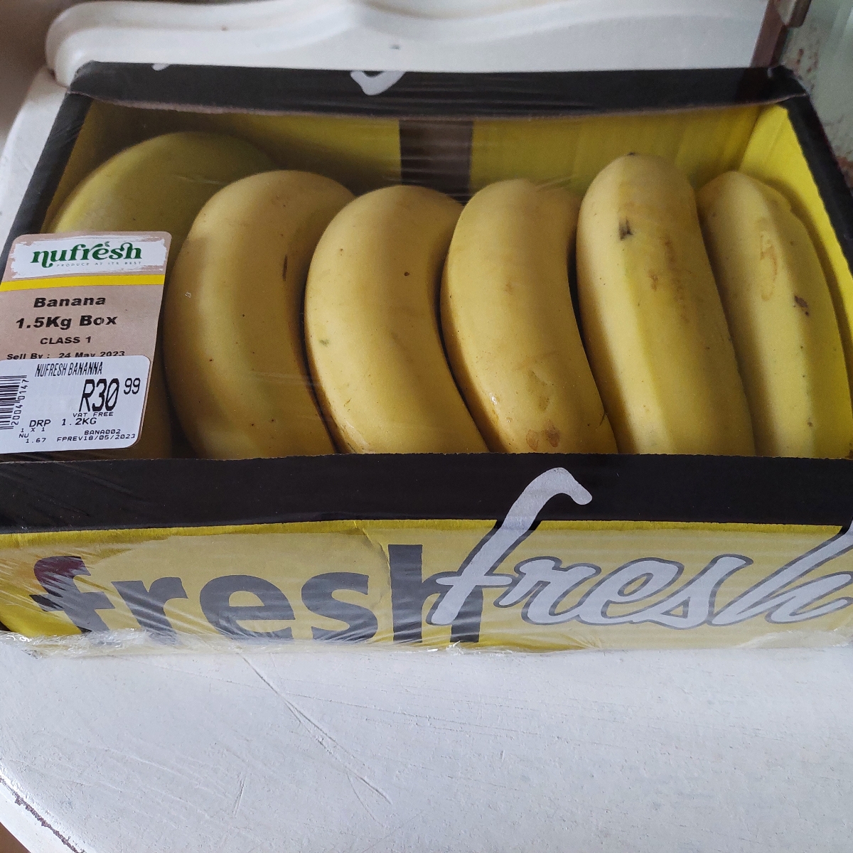 Banana 1.5 kg box from nufresh - Vegan Product Reviews & Ratings | abillion