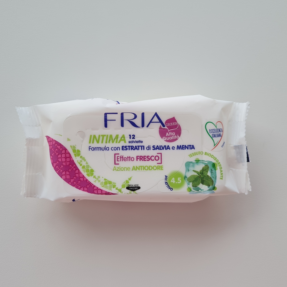 Intima antiodore from Fria - Vegan Product Reviews & Ratings | abillion