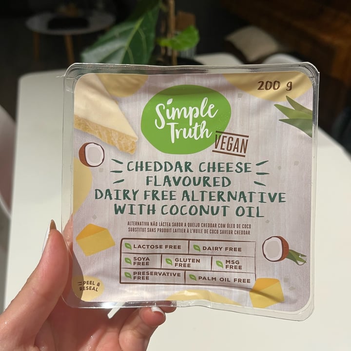 Simple Truth Cheddar Cheese Flavoured Review | abillion