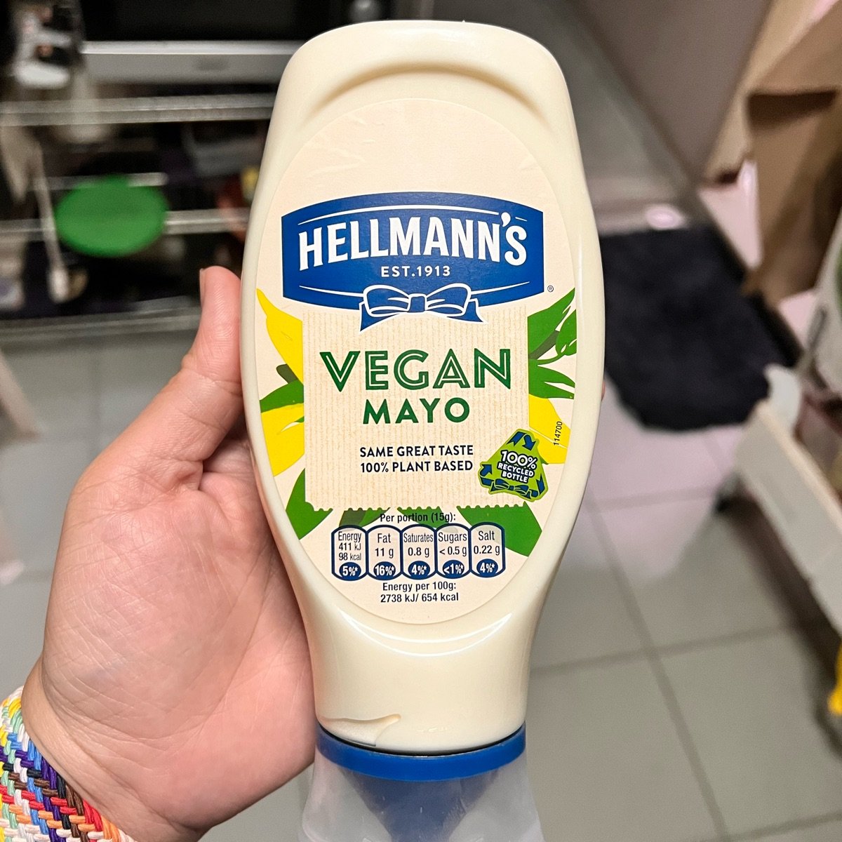 Hellmann’s Vegan Mayo (squeezy bottle) Reviews | abillion