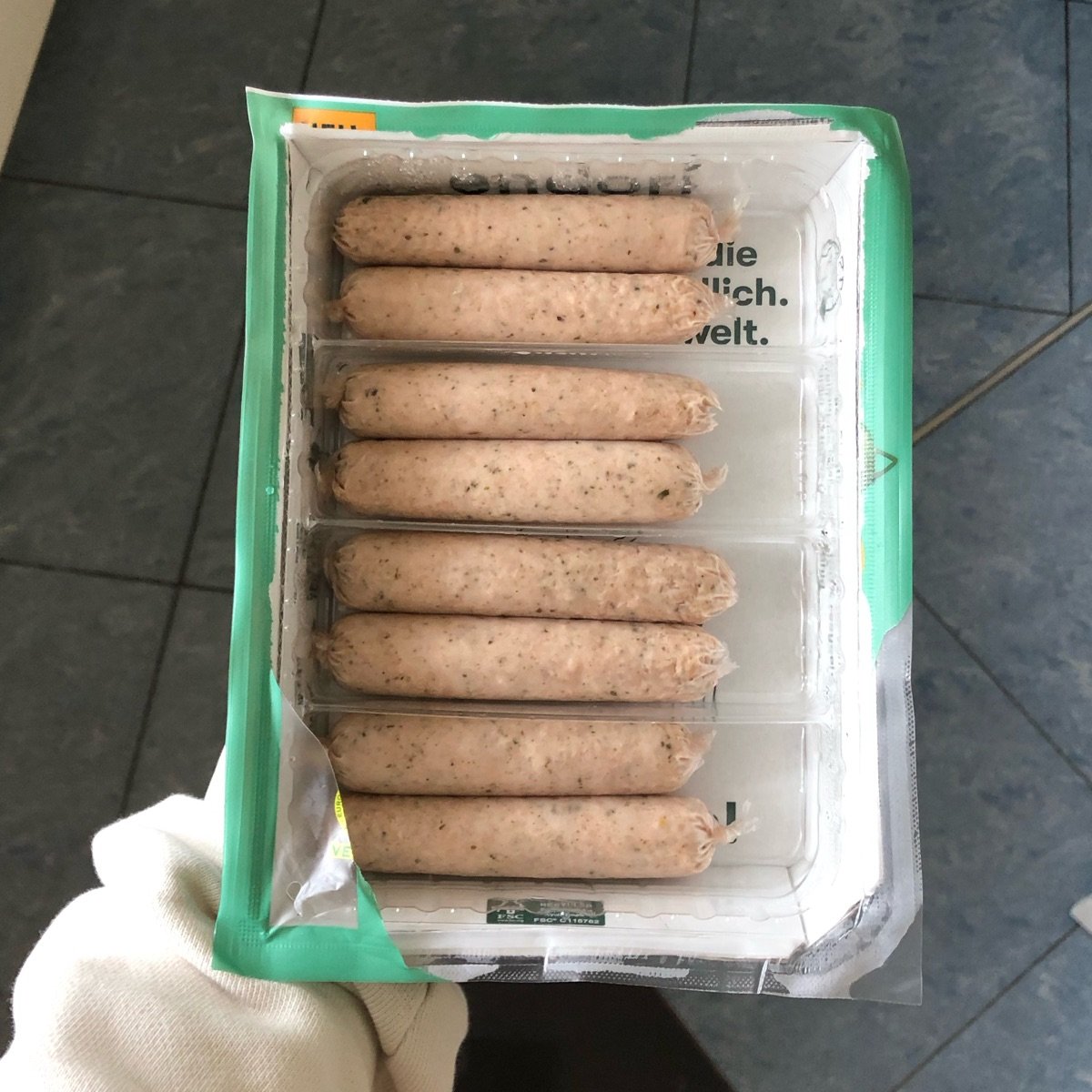 veggie mini bratwurst from Endori - Vegan Product Reviews & Ratings ...