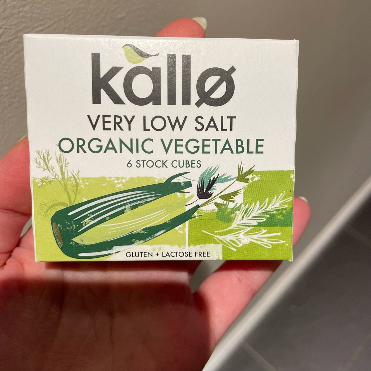 Very low salt organic vegetable stock cubes from Kallo - Vegan Product ...