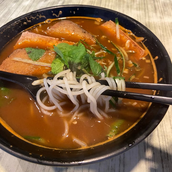 R&J Cosy Corner (Zi Zai Vegetarian) Kallang, Singapore Penang Laksa ...