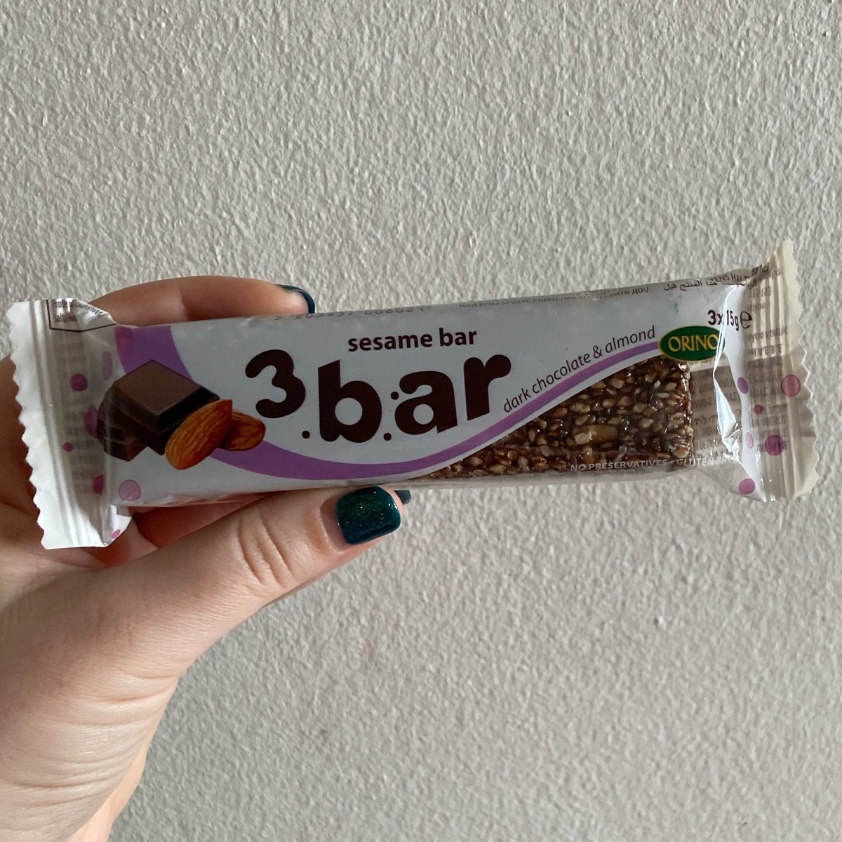 Sesame 3 Bar Dark Chocolate & Almond from Orino - Vegan Product Reviews ...