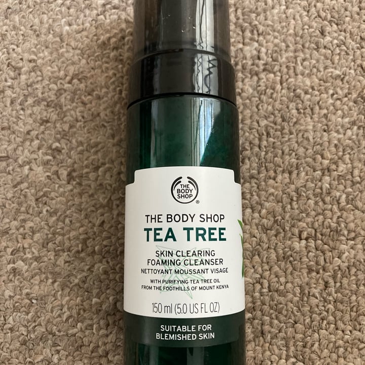 The Body Shop Tea tree Skin Clearing Foaming Cleanser Review | abillion