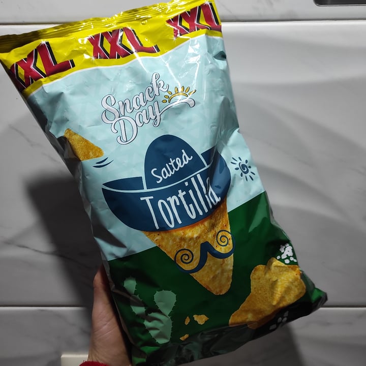 Snack Day Tortilla - Salted (XXL) Review | abillion