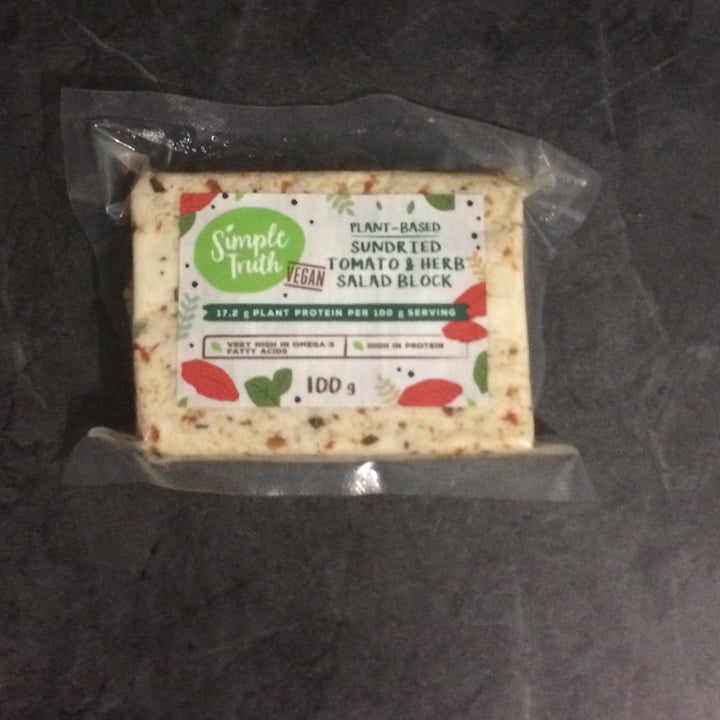 Simple Truth sundried Tomato Salad Block Review | abillion