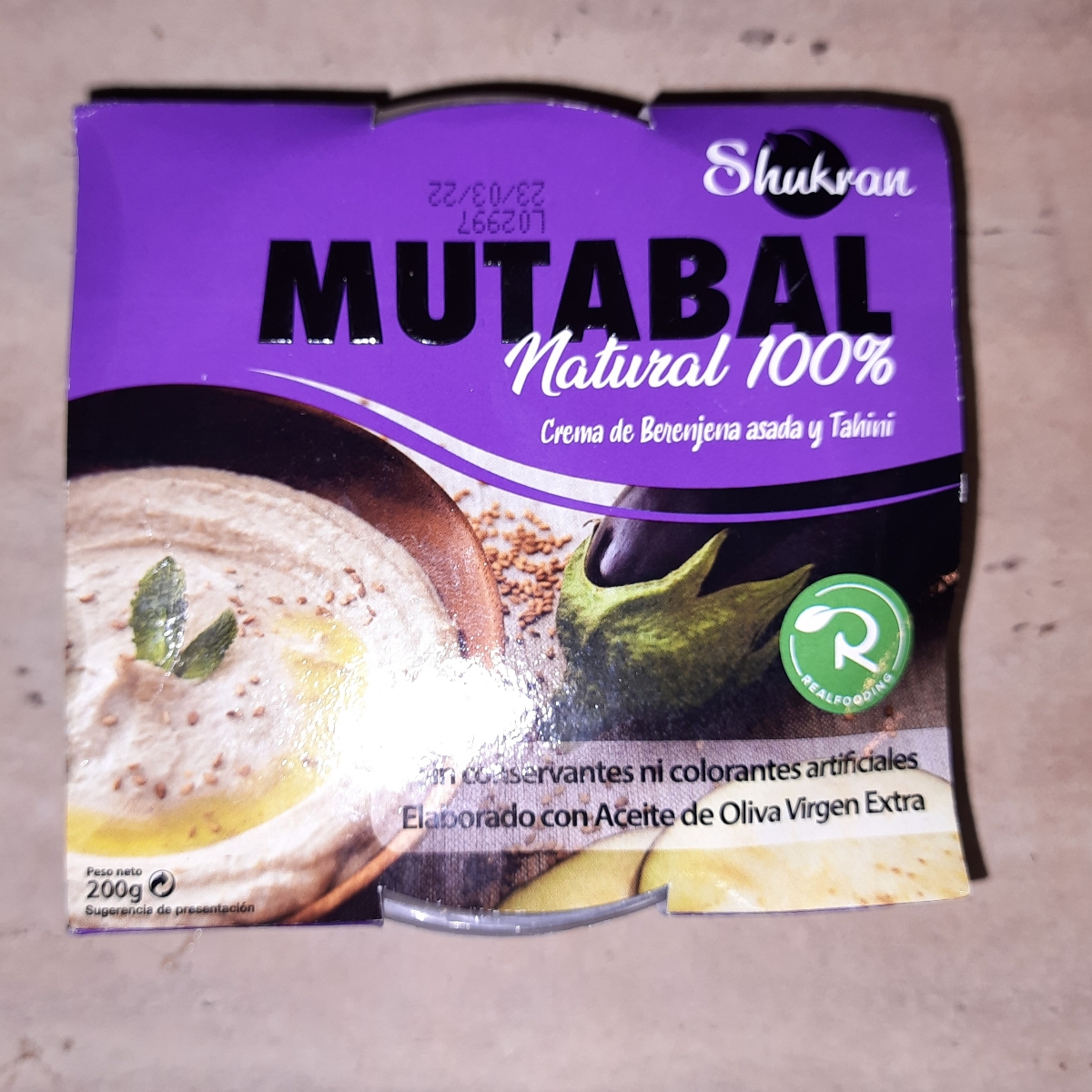 Hummus De Berenjenas Asadas from Mutabal - Vegan Product Reviews ...