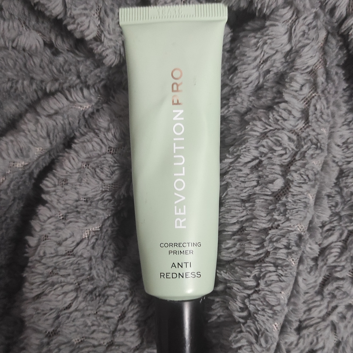 Revolution Pro Correcting Primer Anti Redness Reviews | abillion