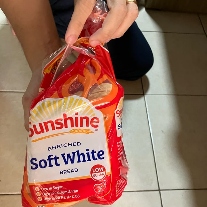 Sunshine Bakeries Enriched Soft White Bread Review | abillion